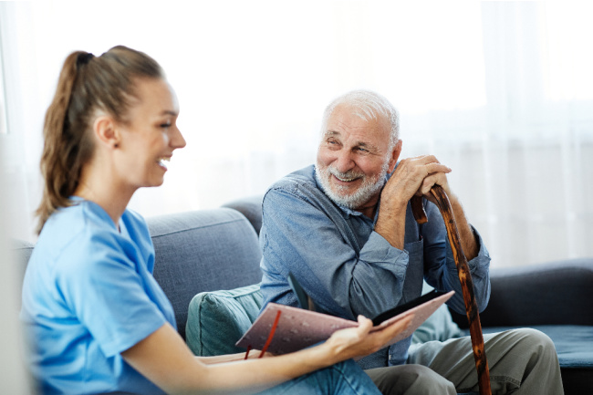 3 Characteristics of a Quality Assisted Living Community