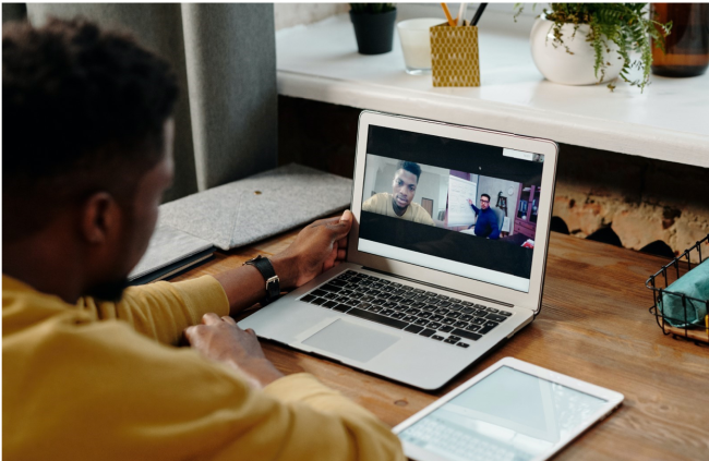 Physical and Virtual Classroom Learning: Which Is Better?