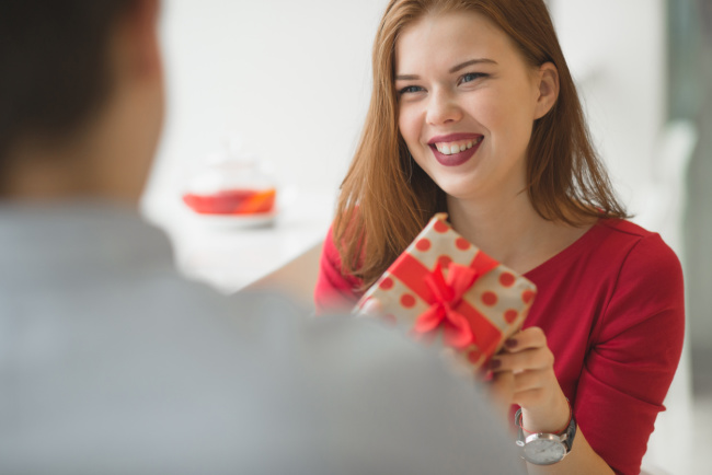 Best Gift Ideas For A Perfect Valentine's Day Surprise