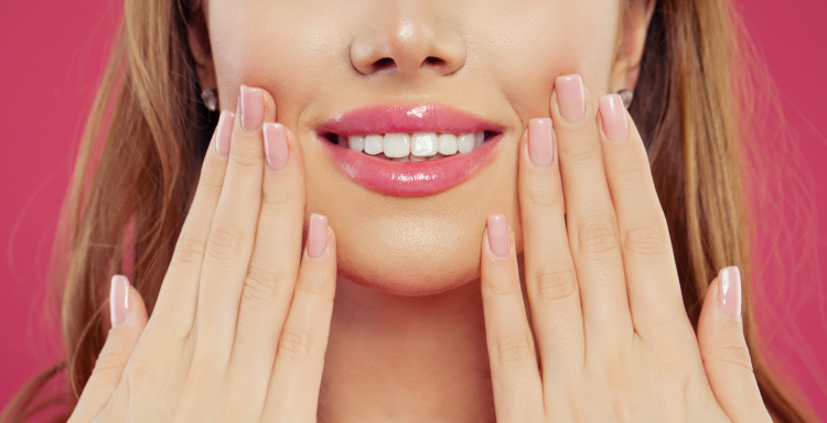 How To Tell If You Have An Overbite And Ways To Treat It