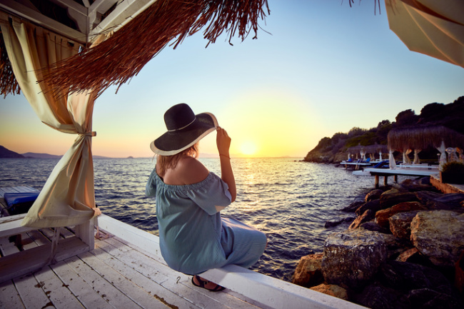 10 Amazing Benefits of Staying at a Luxury Hotel