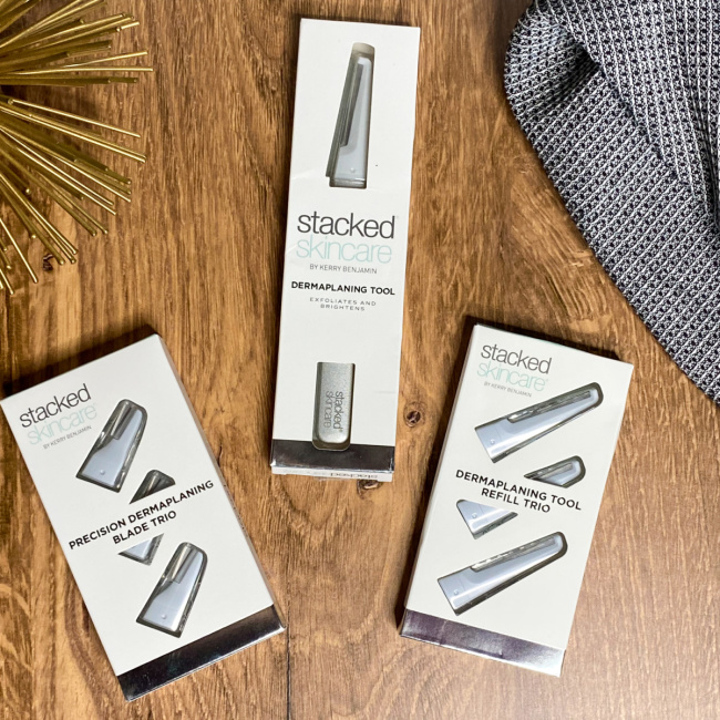 Exfoliate & Remove Peach Fuzz From Your Face With The Dermaplaning Kit ...