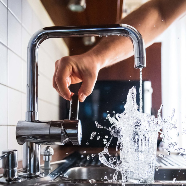 How Smart Plumbing Devices Can Save You Time and Money