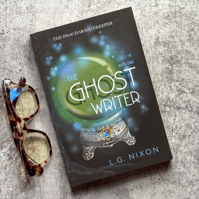 The Ghost Writer Book Review PLUS A Giveaway! #GhostWriter